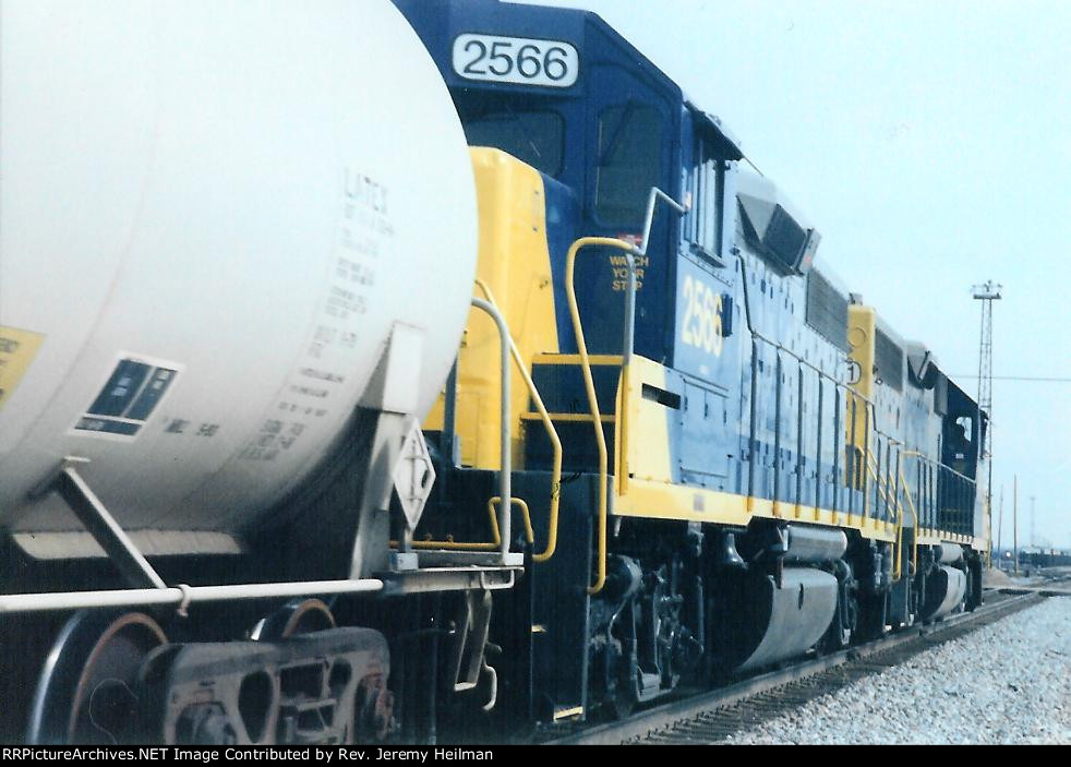 CSX 2566